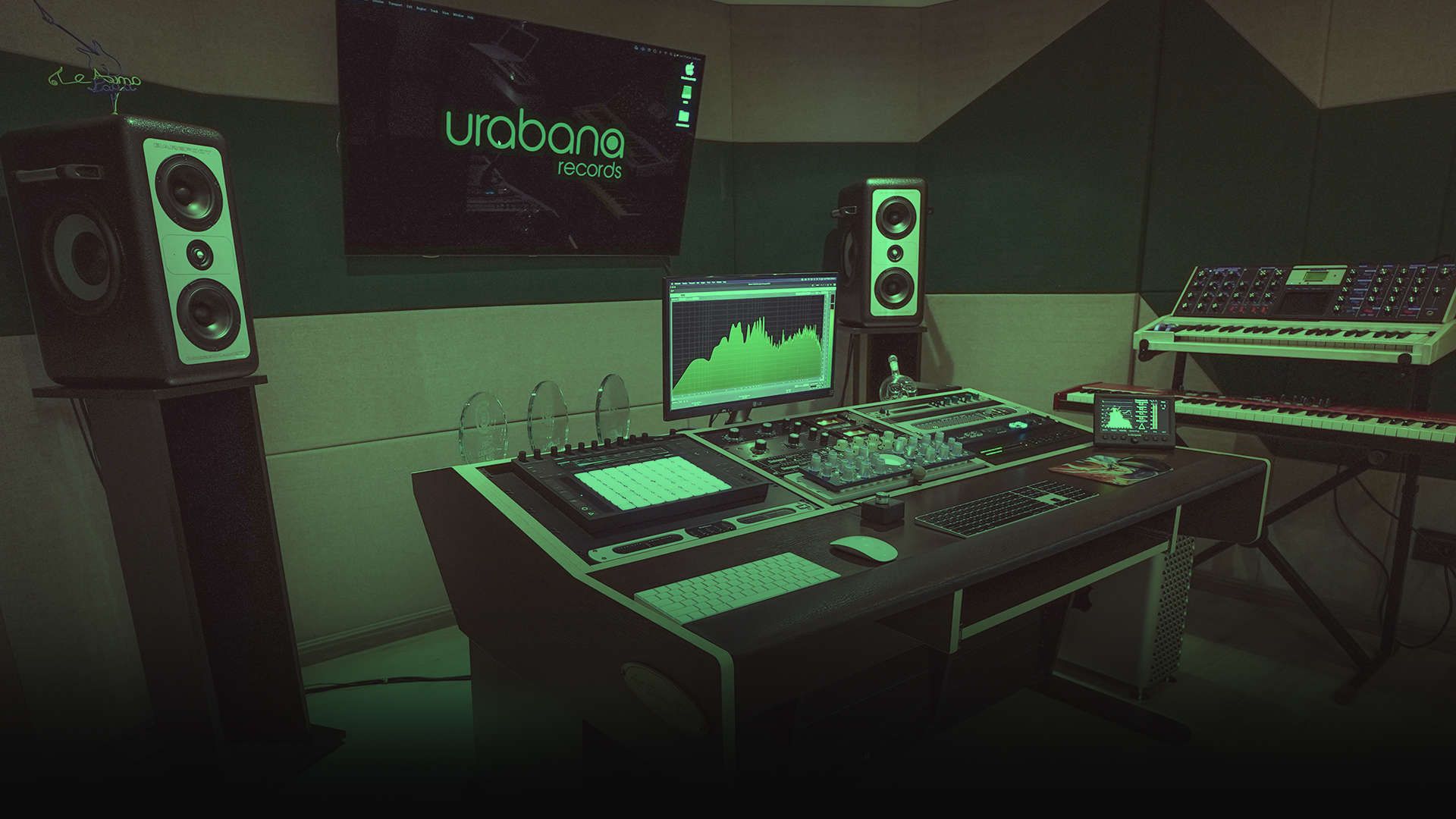 Contacto - Urabana.co